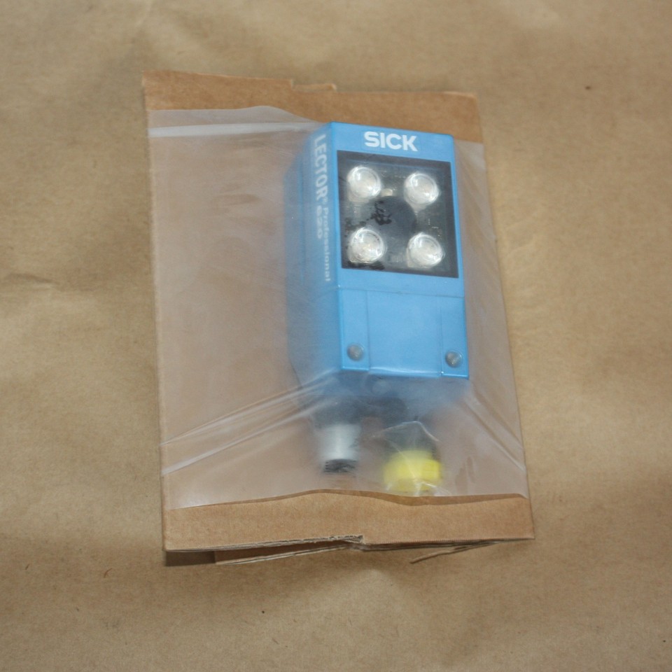 SICK 1050589 ICR620S-T11503 LECTOR 620 PROFESSIONAL IMAGE-BASED CODE ...