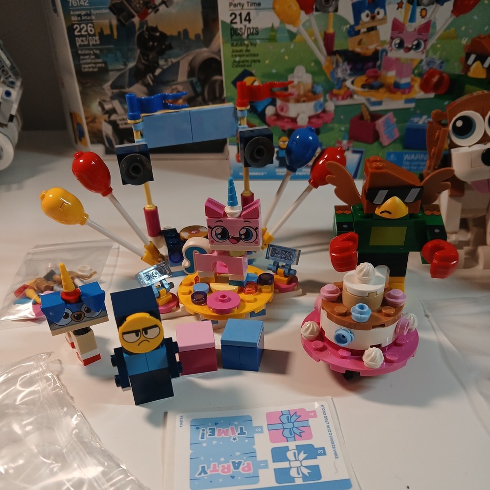 Huge LEGO Set Lot 8 Sets 100%/99% Percent Complete with Figs READ ...