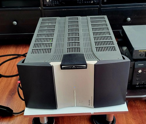 BAT Balanced Audio Technology VK-6200, Two Channel Power Amplifier ...