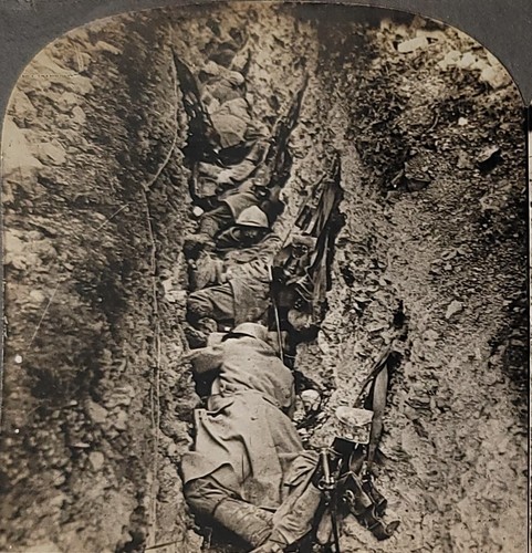 WWI French Soldiers Resting in The Trenches Keystone 18633 Stereoview ...