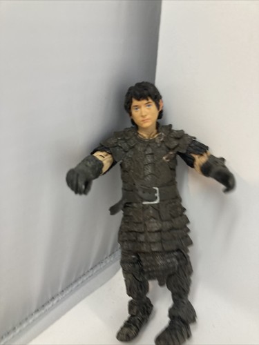 Lord of the Rings: Frodo in Mordor Orc Armour 2003 ToyBiz Action Figure ...