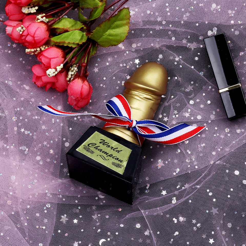 Adults Funny Willy Penis Trophy Prop Toy Hen Bar Stag Bachelors Party ...