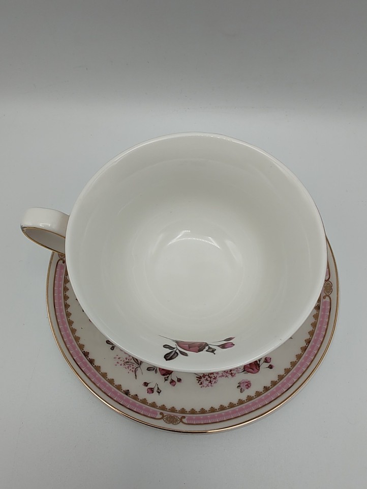 Lovely Grace's Teaware Porcelain Pink And White Rose Teacup And Lattice ...