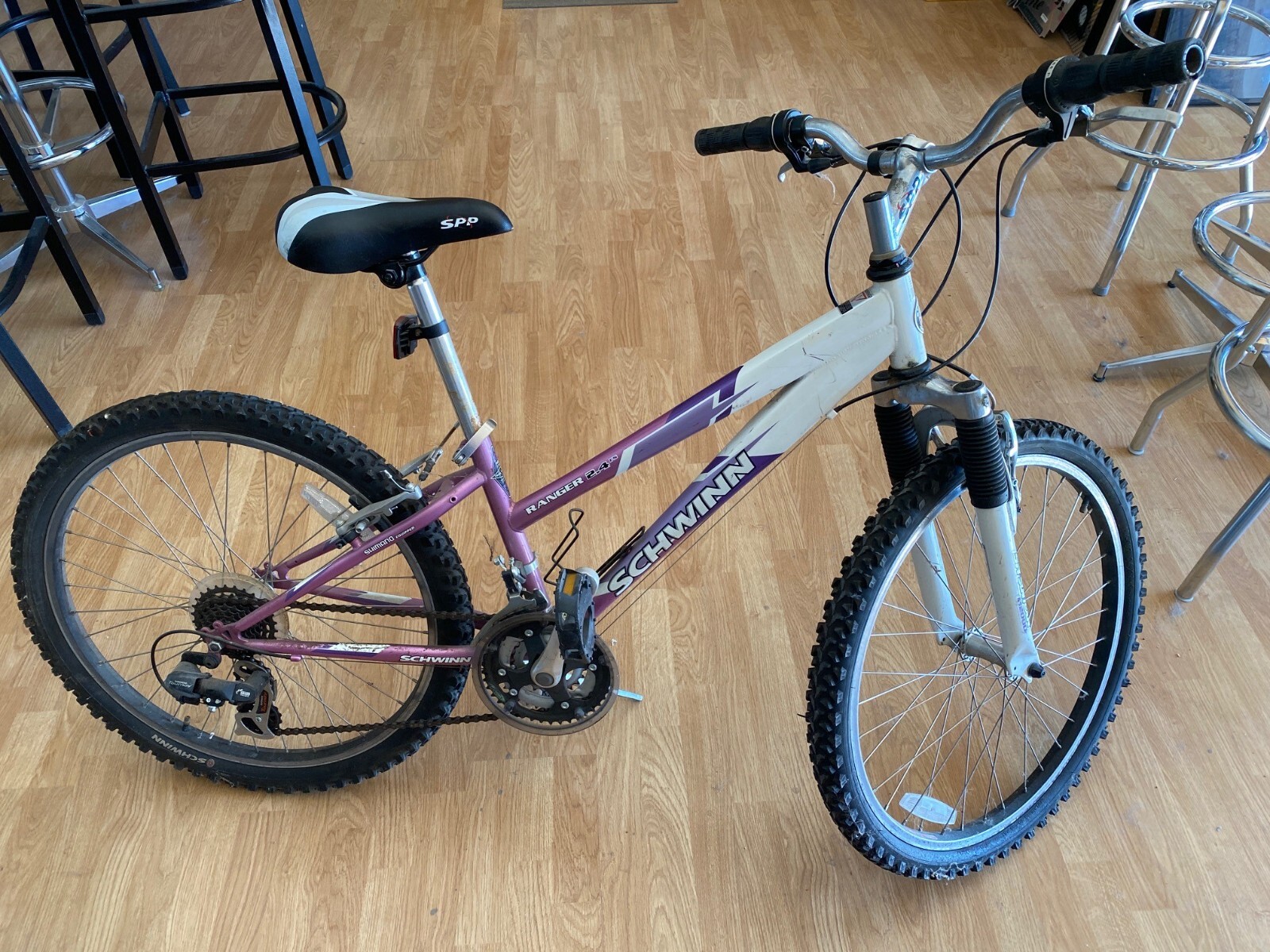 Schwinn Ranger 2.4 FS Girls Ladies Mountain Bike 24" (Local Pick-Up ...