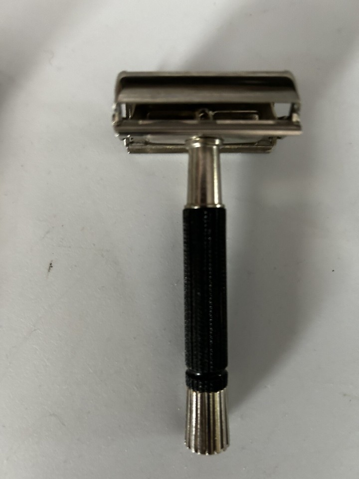 Vintage Gillette Mixed Adjustable Razor Collection plus O.M. MFG. Hair ...