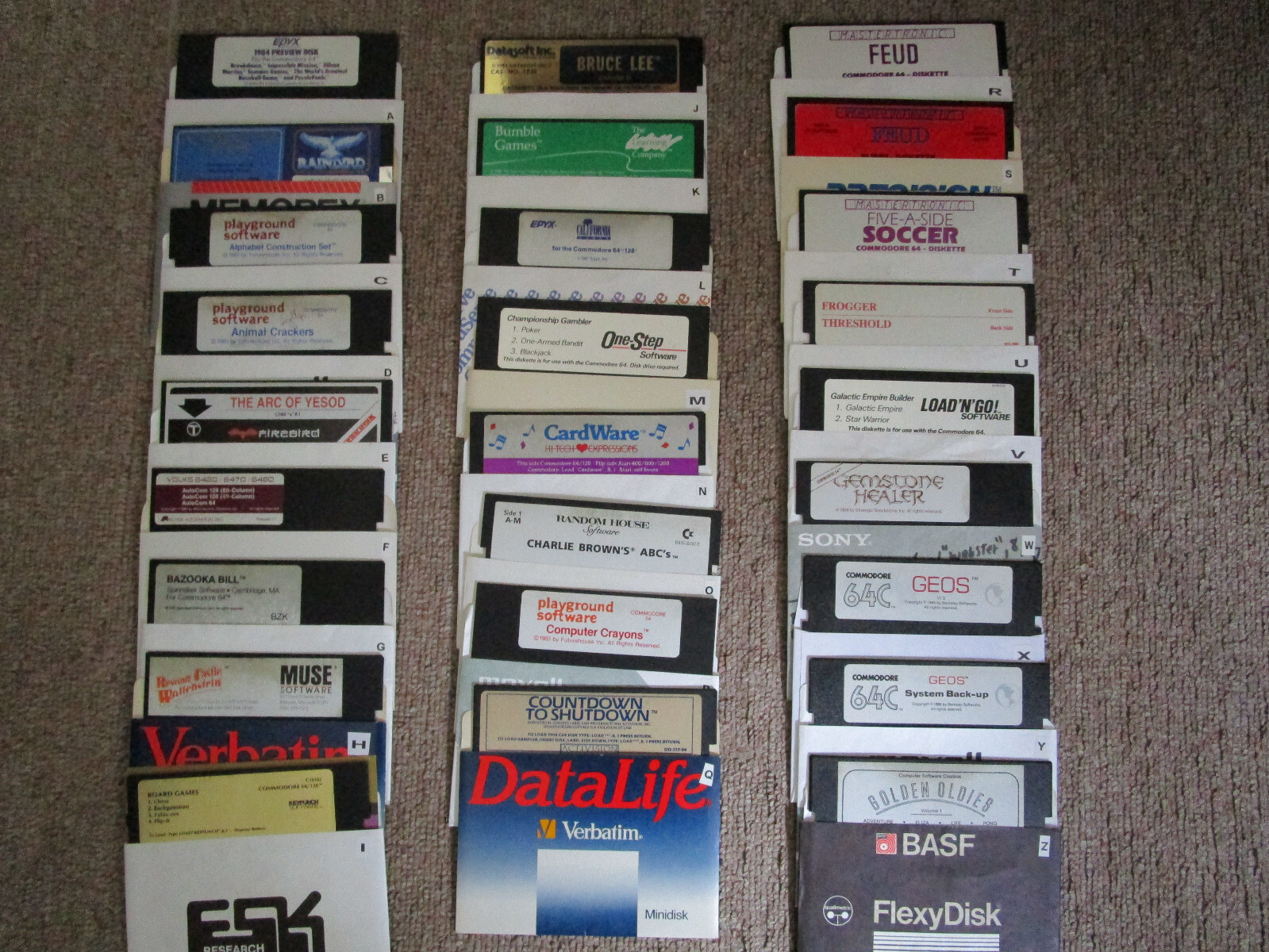 COMMODORE 64 DISKS FOR COMMODORE 64 64C SX-64 128 TESTED & WORKING ...