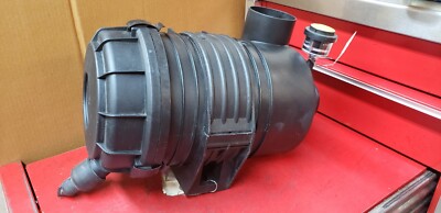 Genuine Perkins 135016350 Air Filter / Cleaner Assembly For 400 series ...