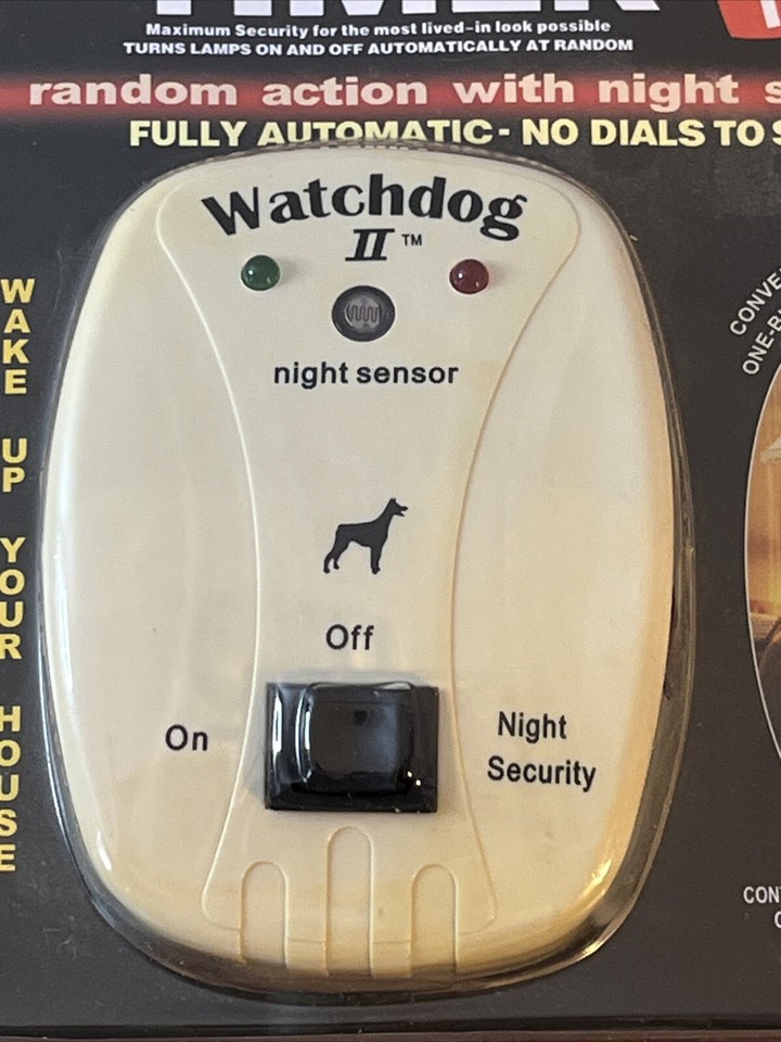 NEW WatchDog II House Sitter Simplicity Timer Turns Lamps On Off NEW | eBay
