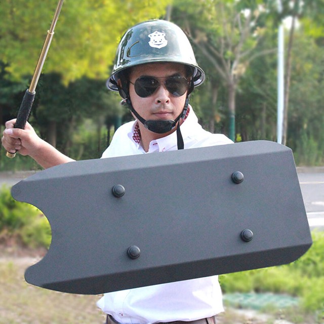 Self-defence Arm Type Anti-Riot Shield Aluminum Alloy Metal Handheld ...