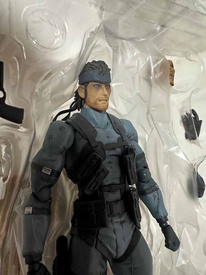 figma Solid Snake MGS2 Ver. Action Figure #243 METAL GEAR SOLID2 SONS ...