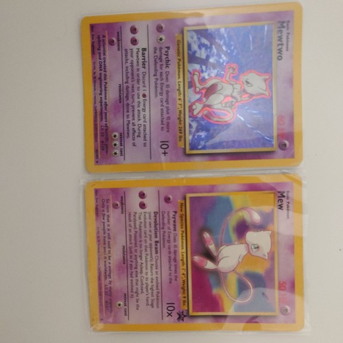 MEW PROMO AND MEWTWO HOLO BASE SET POKEMON CARD 1995 (Very good ...