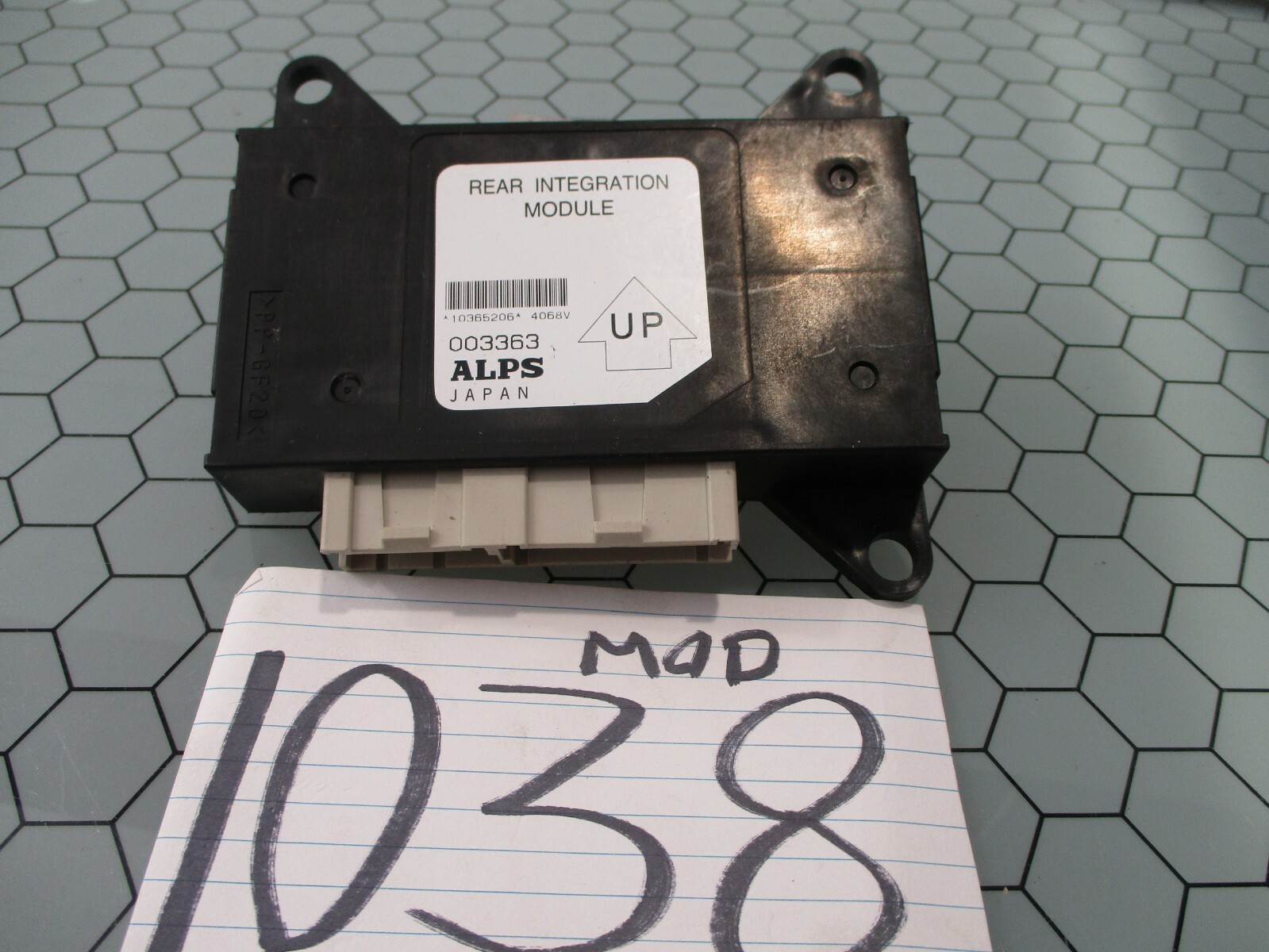 04 05 06 07 Cadillac SRX Rear Chasis Integration Control Module Used ...