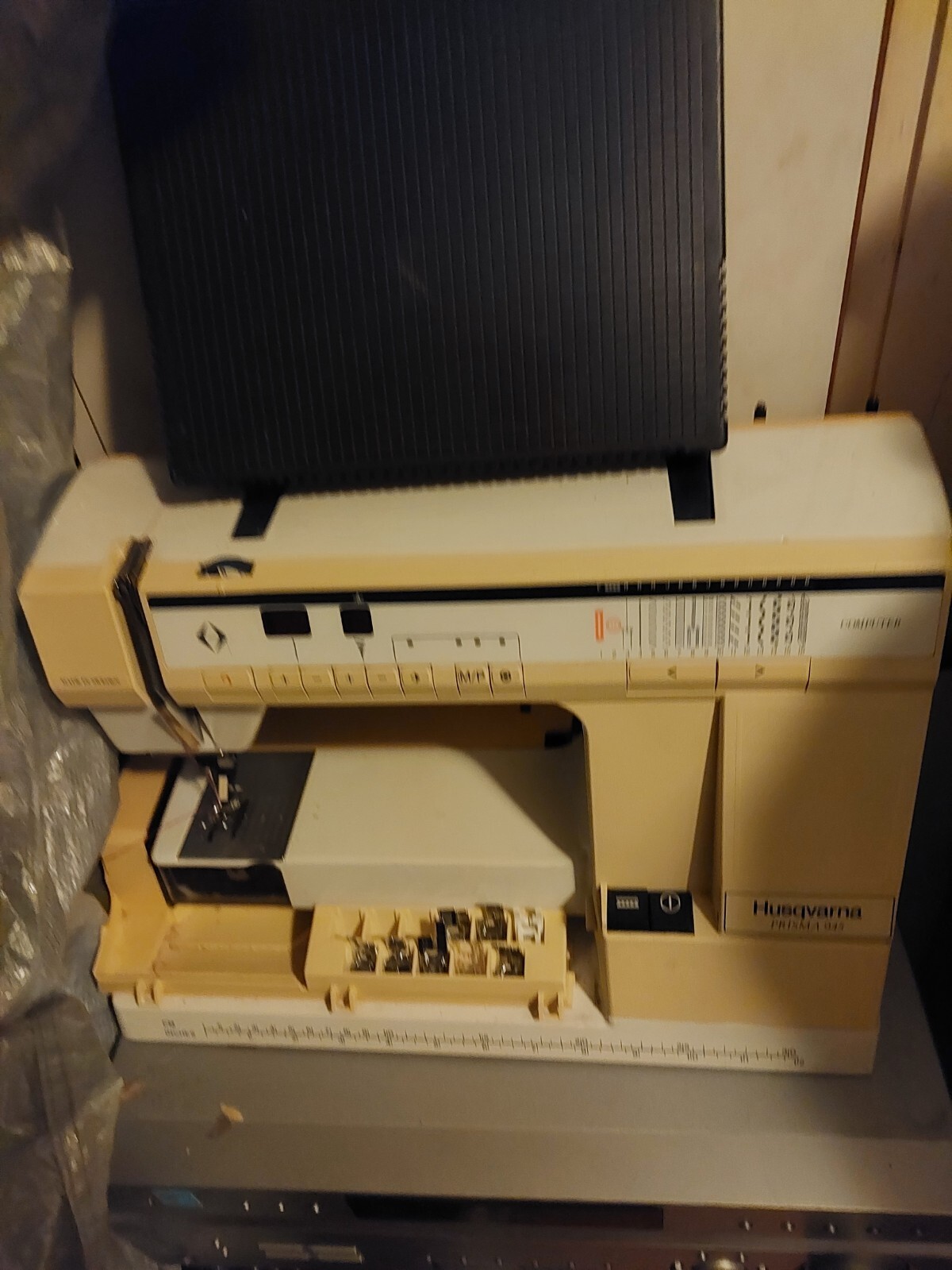 Husqvarna prisma 945 electronic Sewing Machine | eBay
