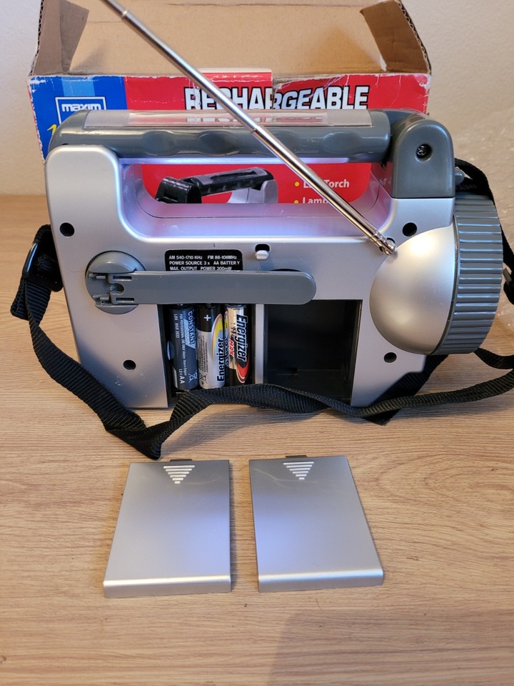 Rechargeable Wind Up / Battery And Solar | eBay UK