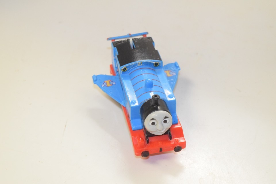 2013 MATTEL TRACKMASTER WINGED THOMAS MOTORIZED TRAIN! THOMAS & FRIENDS ...