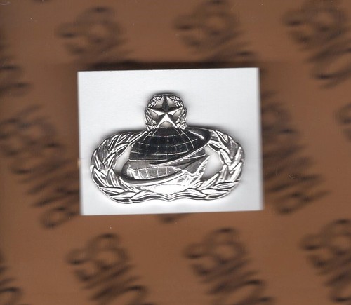 USAF Master Manpower & Personnel Qualification badge Stabrite medium ~1 ...