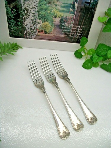 3 Prima Silver PMV4 Fleur de Lys Silverplate Dinner Place Forks - mono ...