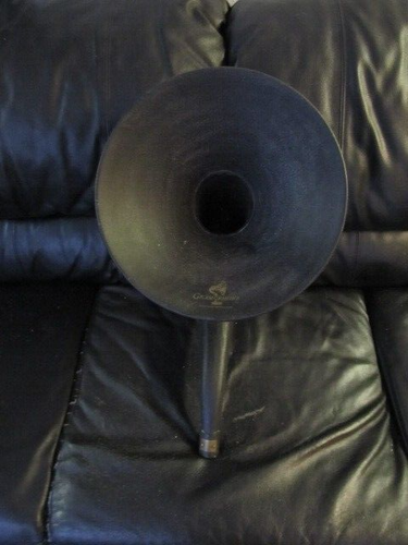 ANTIQUE GRAMOPHONE ACOUSTICALLY AMPLIFIED SOUND LOUD SPEAKER CONE | eBay