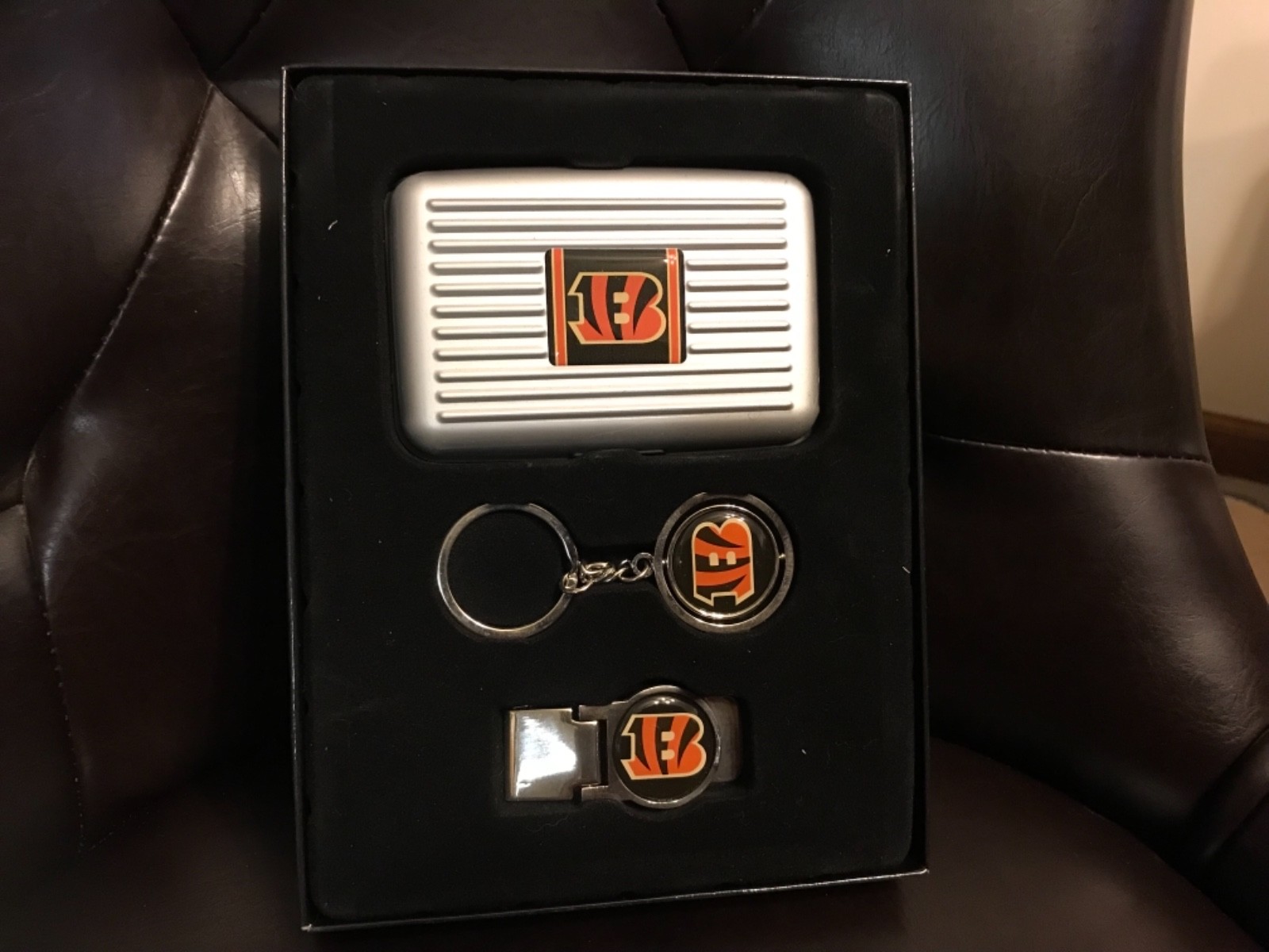 NFL luggage tag & travel lock gift set eagles, redskin, packers, ny ...