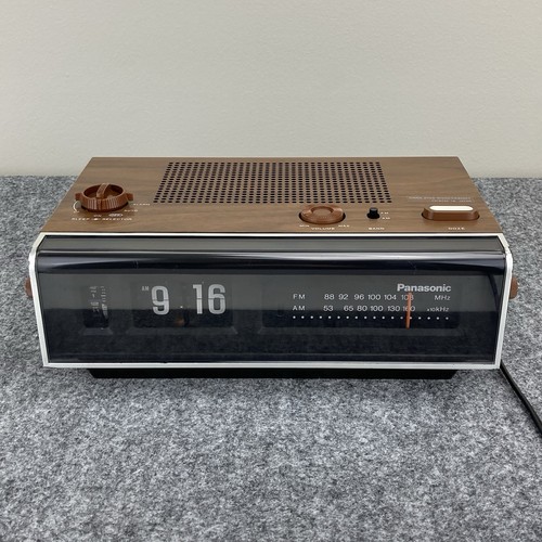 Vintage Panasonic RC-6040 Flip Clock AM FM Radio Groundhog Day Working ...