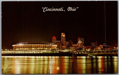 Home Of Reds, Bengals Riverfront Stadium Skyline Cincinnati Ohio ...