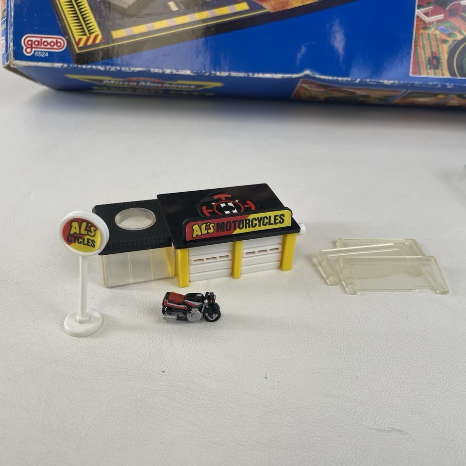 🔥Micro Machines Metro City 6524 Galoob 1990 Play Set In Box 99% ...