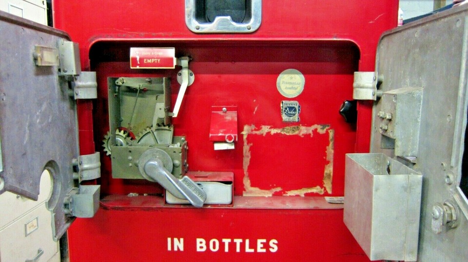 Vintage Vendo Coke Machine - Model 27A | eBay