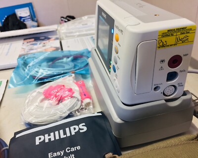 BUNDLE Philips Intellivue MP2 X2 M3002A M8102A W/CO2 A01 Monitor Touch ...
