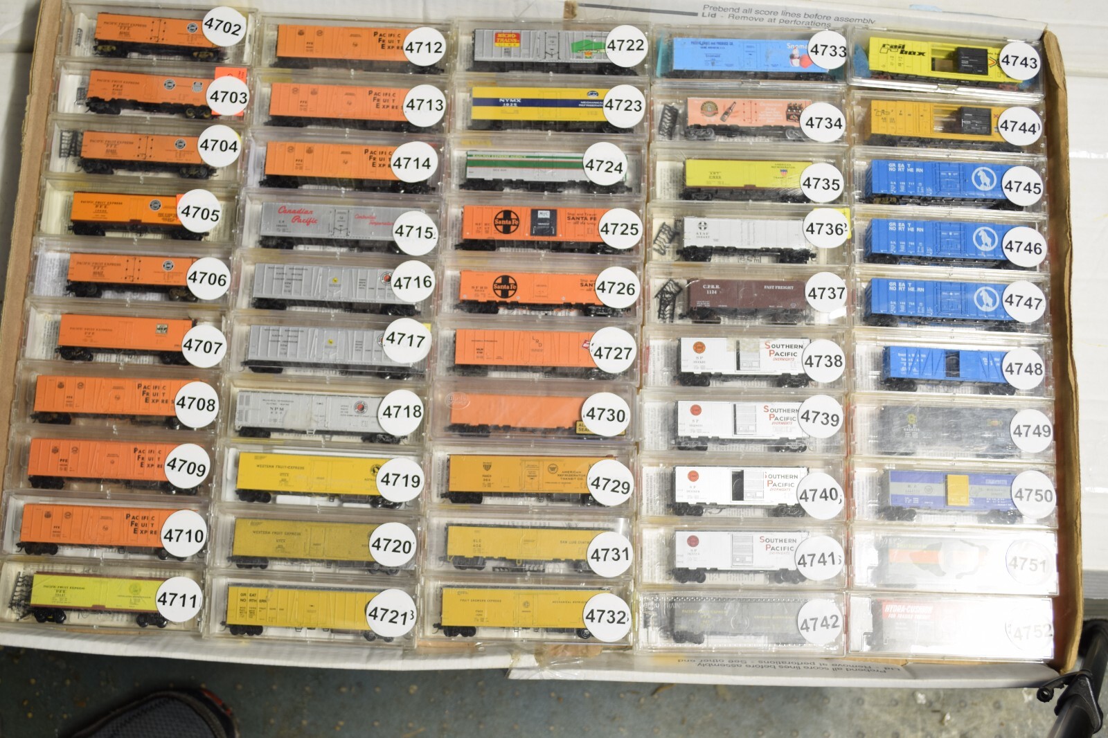 N Scale MICRO TRAINS REEFER BOX PFE WP NP SP GN RBOX NSE 6464 cars sold ...