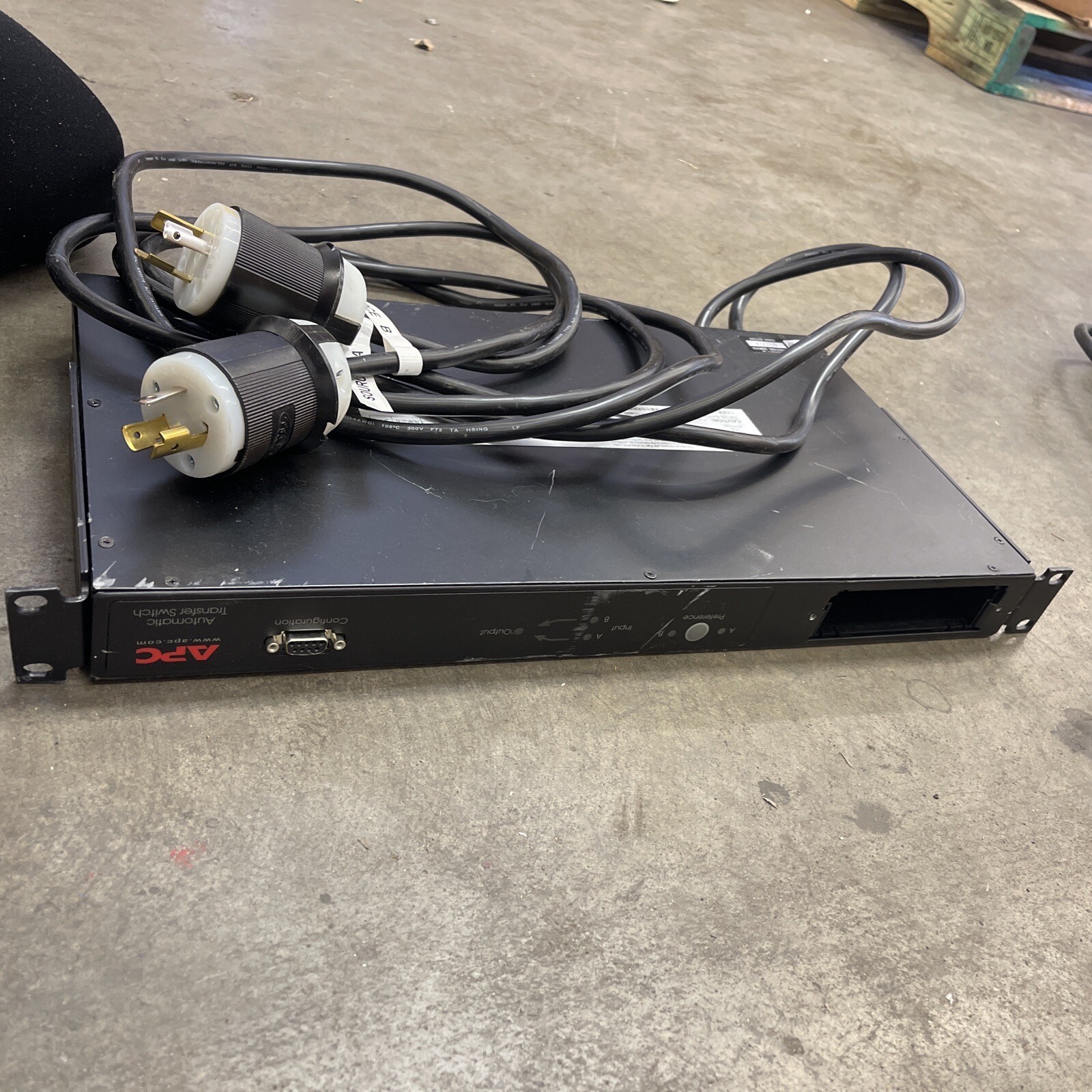 APC AP7750 8 Outlet 120v Rackmount Automatic Transfer Switch for sale ...