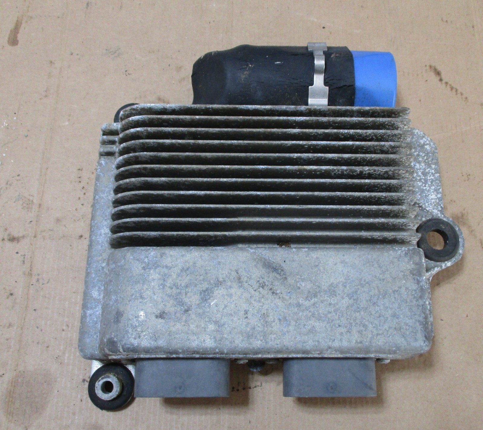 Evinrude Johnson outboard motor 115 HP 2 Stroke ECU ECM EMM | eBay