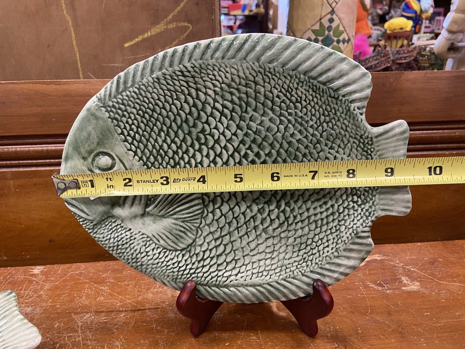 2 STYLE-EYES BAUM BROS EMBOSSED FISH COLLECTION FISH-SHAPED PLATES | eBay