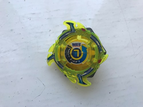 HASBRO CLASSIC FIRST GENERATION YELLOW SAPPHIRE DRAGOON S BEYBLADE ...