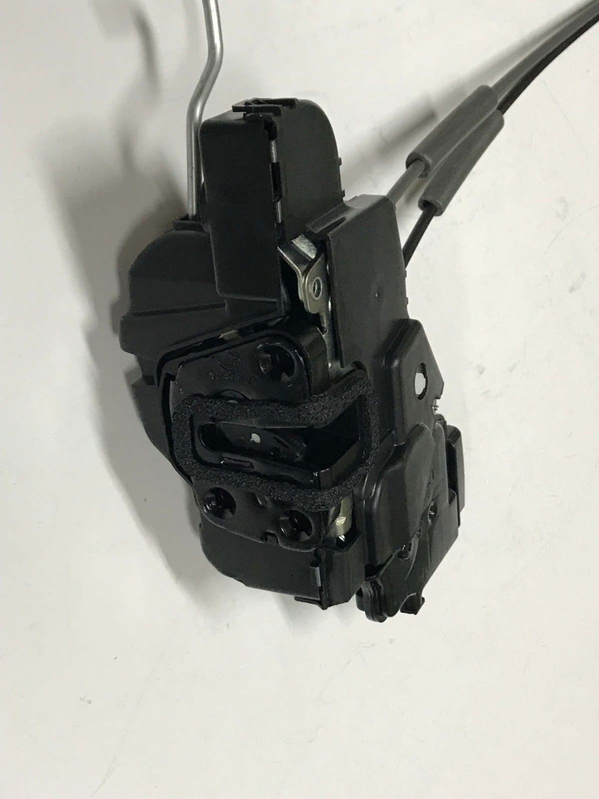 81310 4H040 Front Actuator Door Latch LH for 2007 2017 Hyundai i800 H1 ...