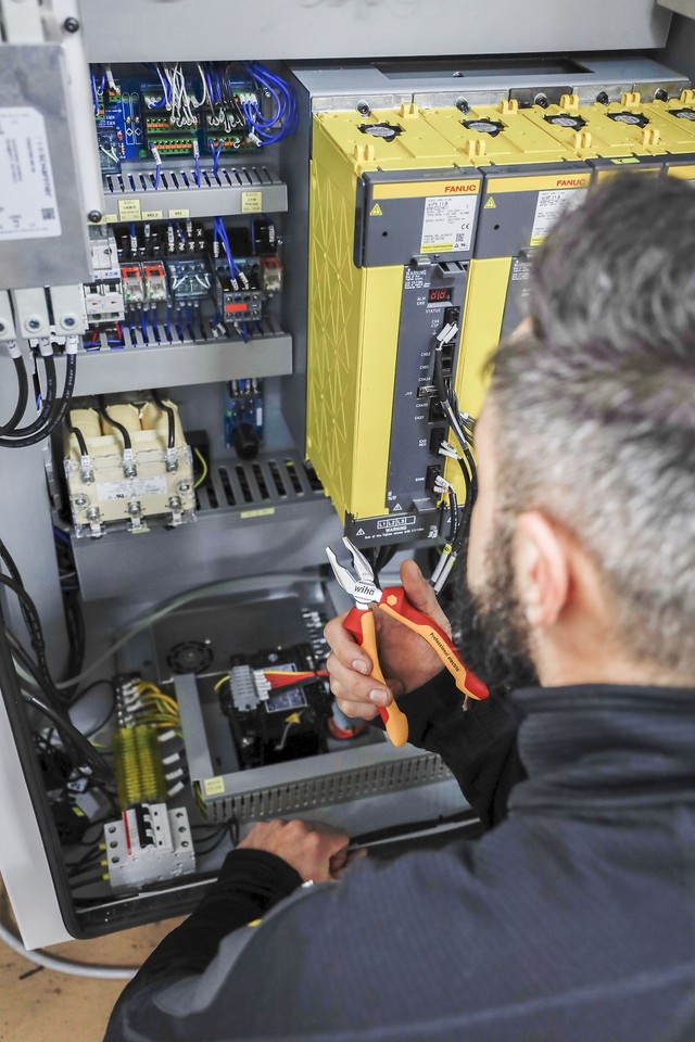 Wiha Electricians Pliers Cutters VDE Industrial Professional Snips ...