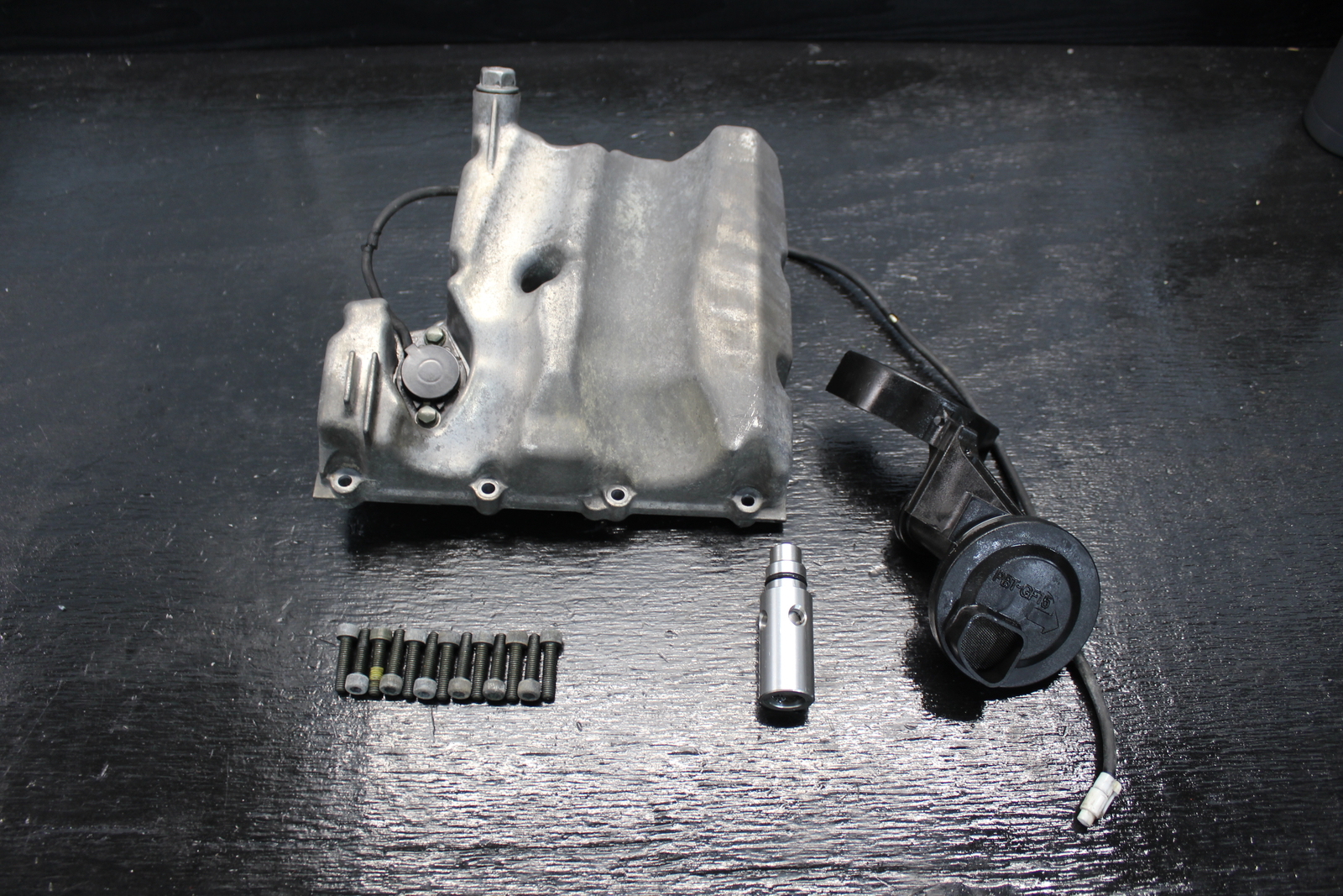 03-09 YAMAHA YZF R6 R6S ENGINE MOTOR BOTTOM OIL PAN COVER 2003 04 05 06 ...