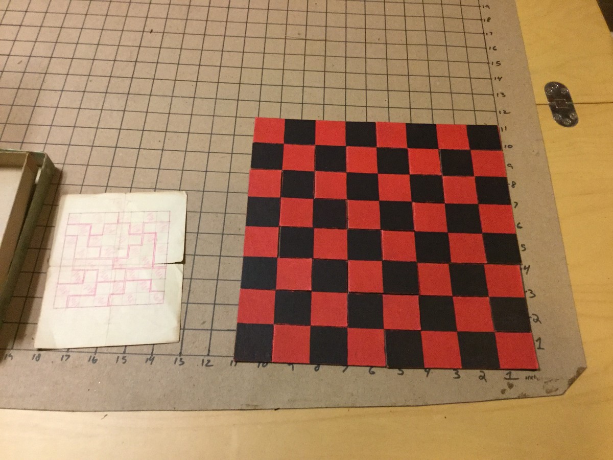 12 Piece Checkerboard Puzzle