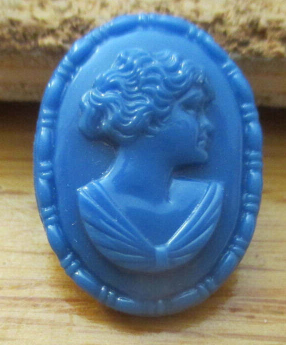 1-Czech Glass Blue Raised Woman Cameo-Oval Blue Button #32 19.20mm x 14 ...