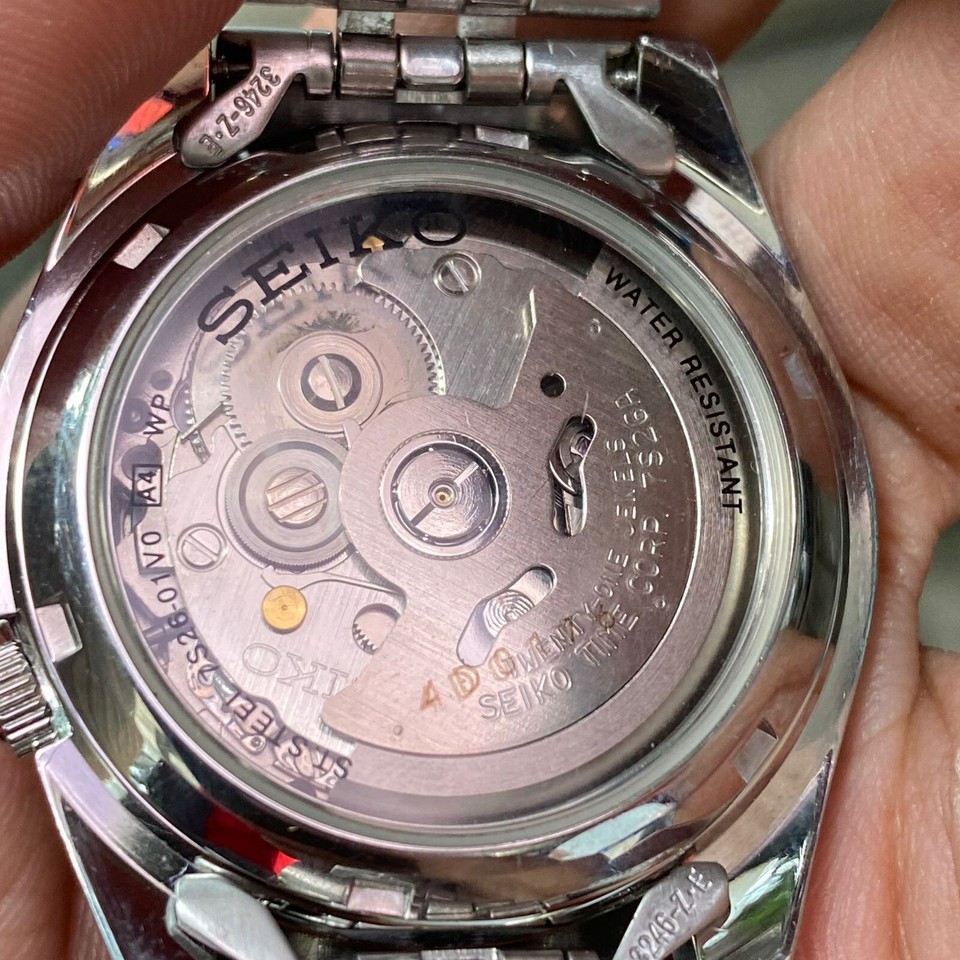 RARE Seiko SNK543K1 Automatic Emboss Logo Green Dial Vintage Men Watch ...