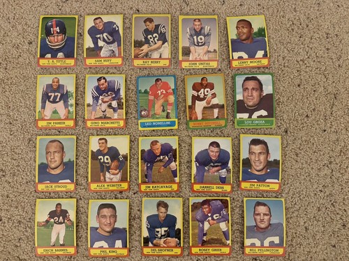 1963 Topps Footbal Card Lot Of 40 Including 10 HOF Unitas Ray Berry YA ...