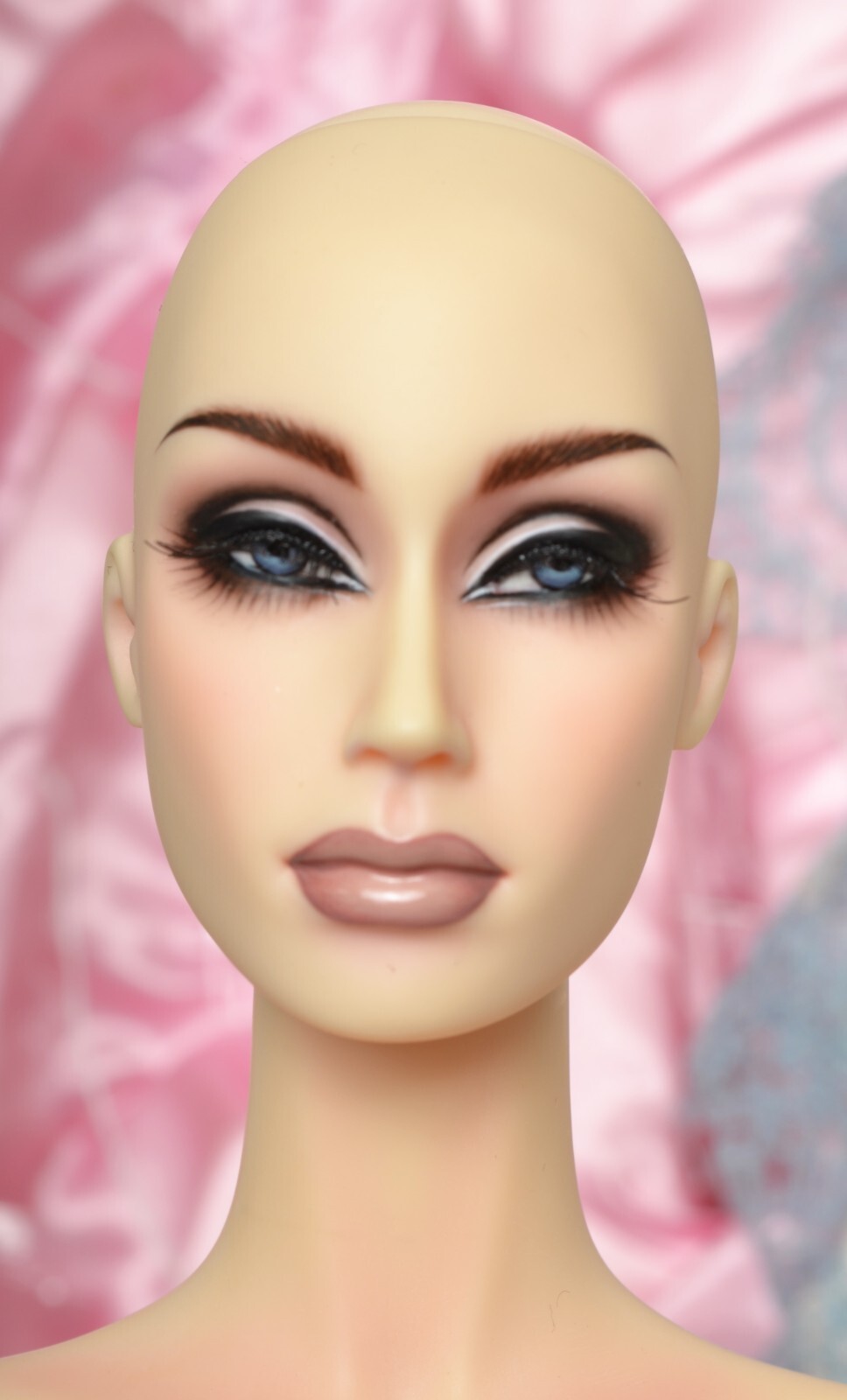 CHATTERLEY 2021 Superdoll Sybarite 16" DRESS DOLL Stiletto Council (E ...