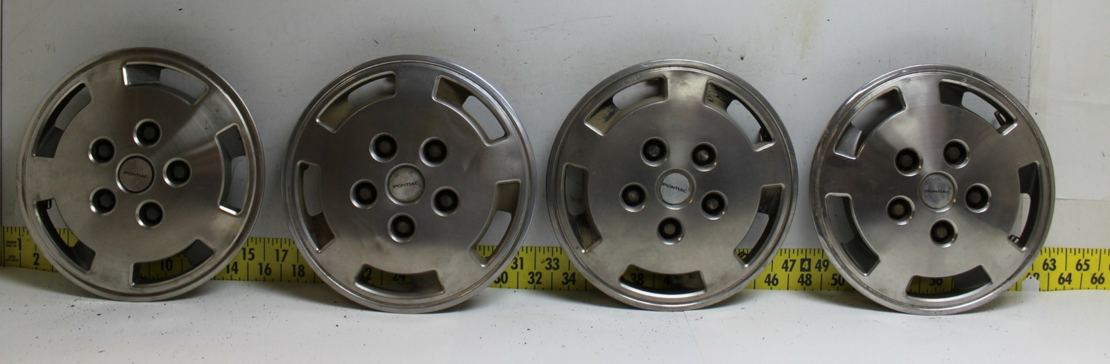 Used OEM GM Set 13" Hub Caps 10027126 1985-89 Pontiac 2000 Phoenix ...