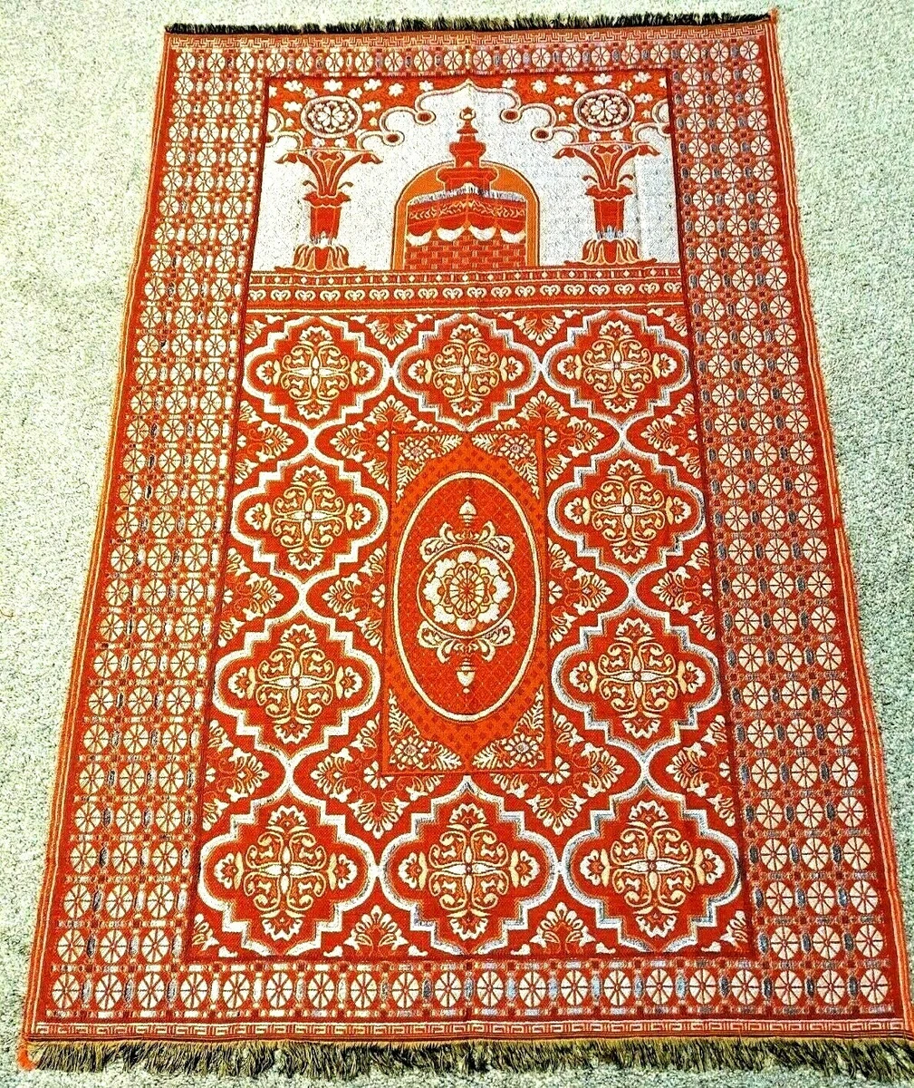 Islamic Prayer Rug Pattern