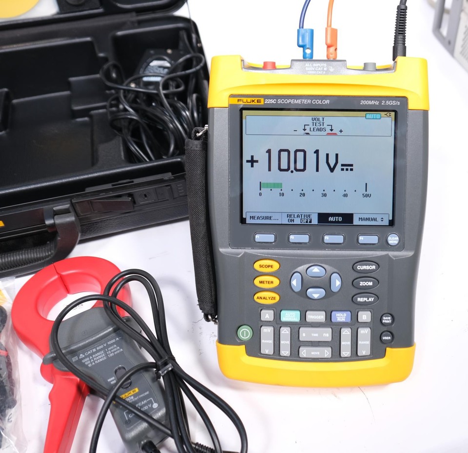 Fluke 225C 200MHz 2.5GS/s Digital Oscilloscope Scopemeter Multimeter | eBay