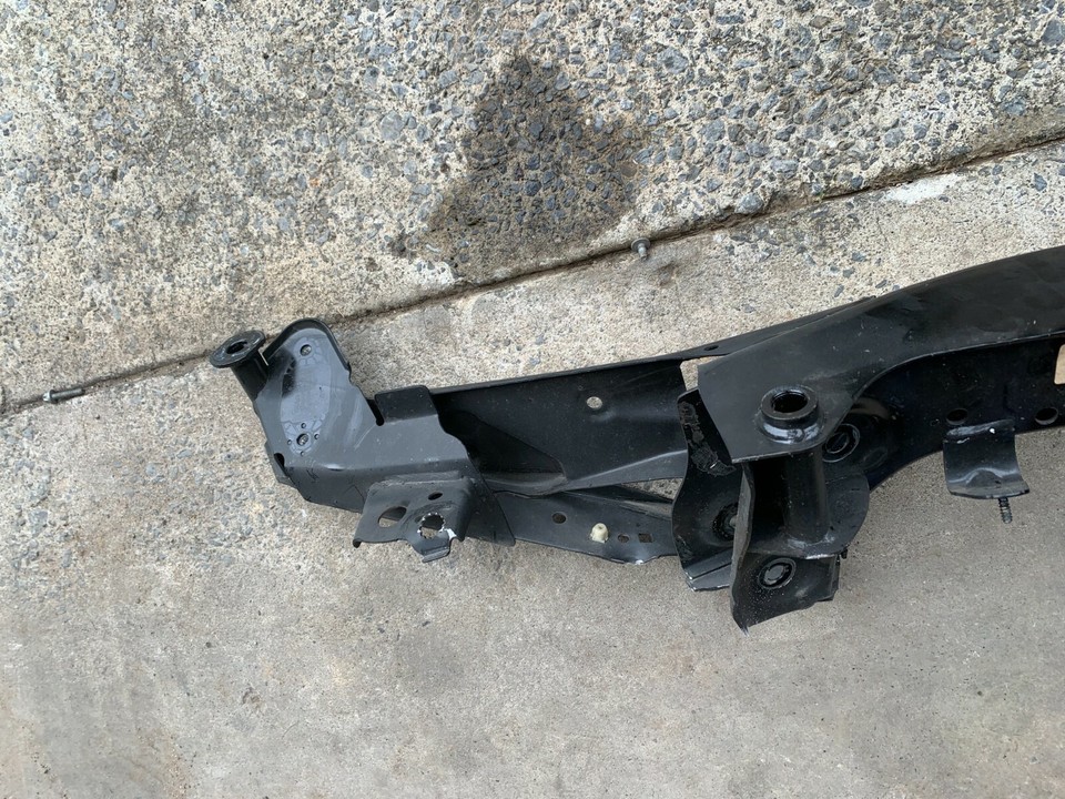 BMW X1 X2 F48 OEM 17-20 FWD REAR SUBFRAME CROSSMEMBER CRADLE FRAME | eBay