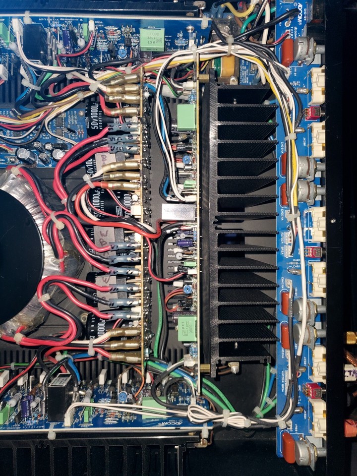 Adcom GFA 5006 Power Amp 6/5/4/3 Channels 50w-8ohm 75w-4ohm 175w ...