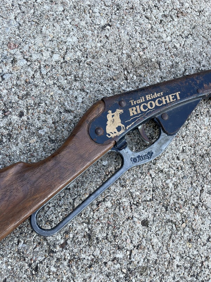 Vintage DAISY MODEL TRAIL RIDER Ricochet Toy Gun | eBay
