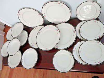MIKASA IVORY CHINA FLORADORA M2490 FLAT RIM 18 PIECE DINNER SET SOUP ...