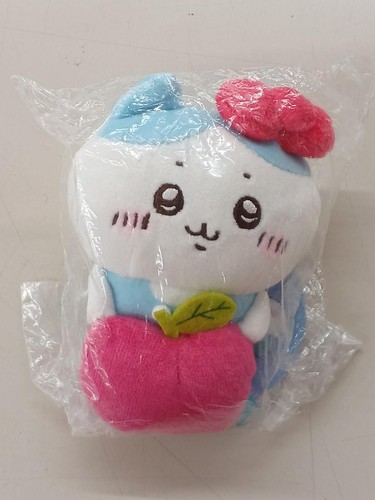 Chikawa X Sanrio Characters Hachiware Hello Kitty A Stuffed Toy That ...