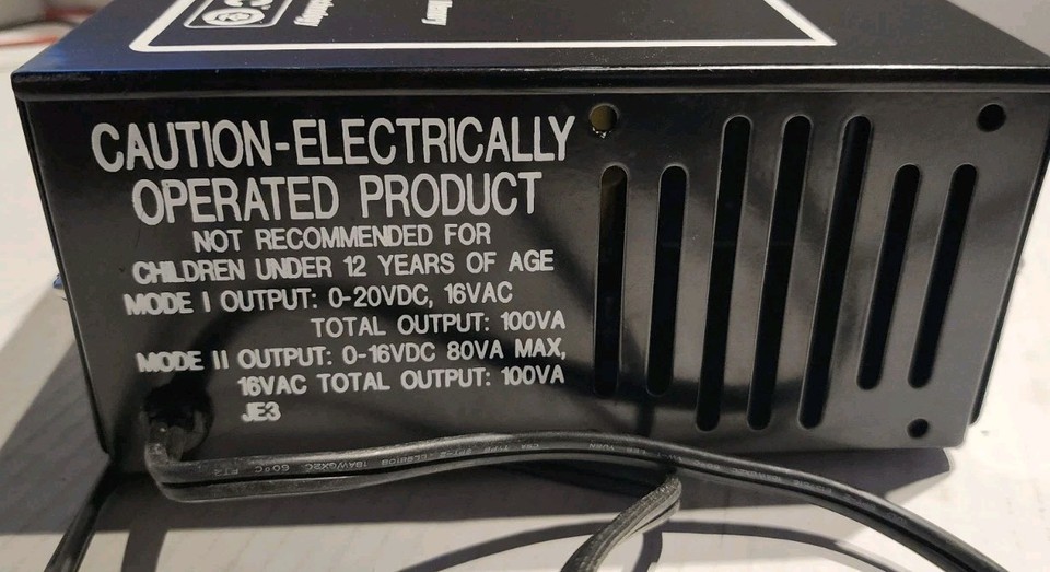 CONTROL MASTER 20 MRC HO N G Scale Trains Controller POWER CENTER w ...